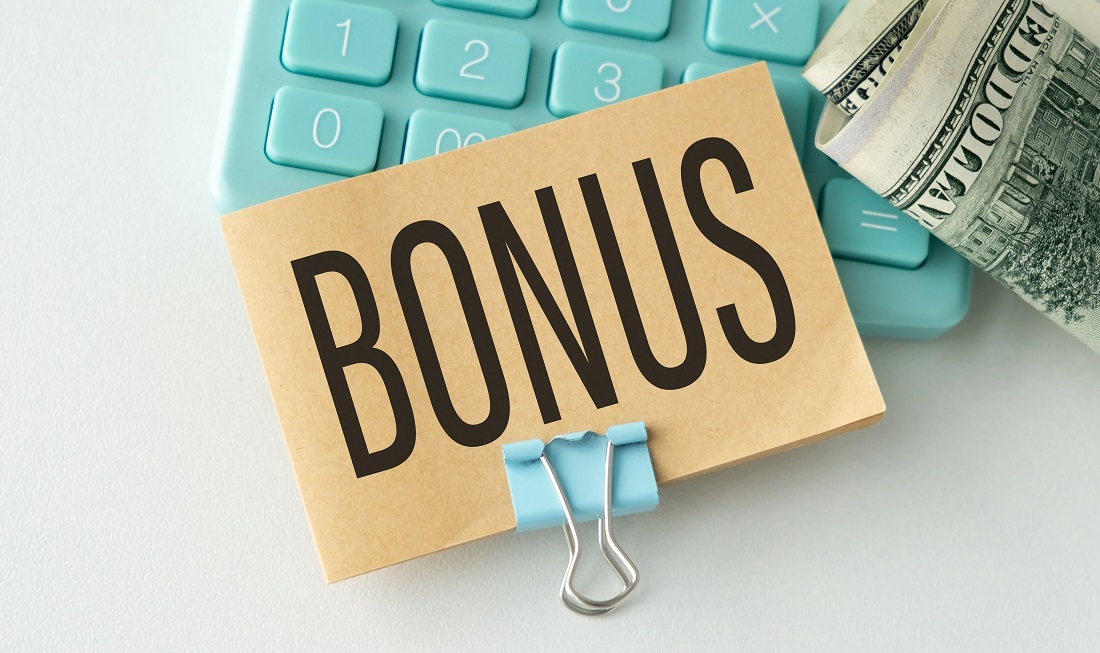 Bonuses Explained: Types, Benefits, and Smart Incentive Strategies